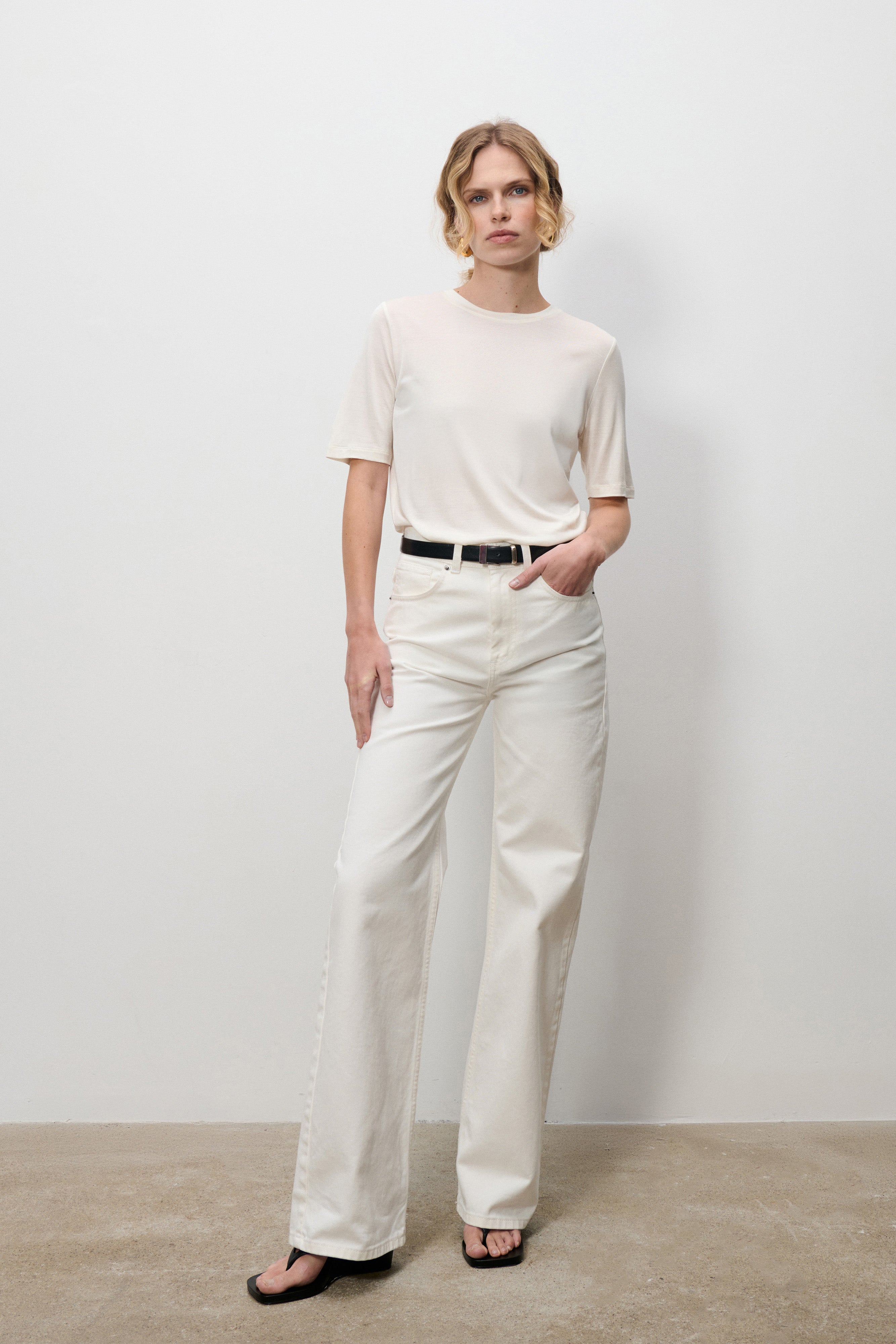 NEW COLLECTION – Jenesequa