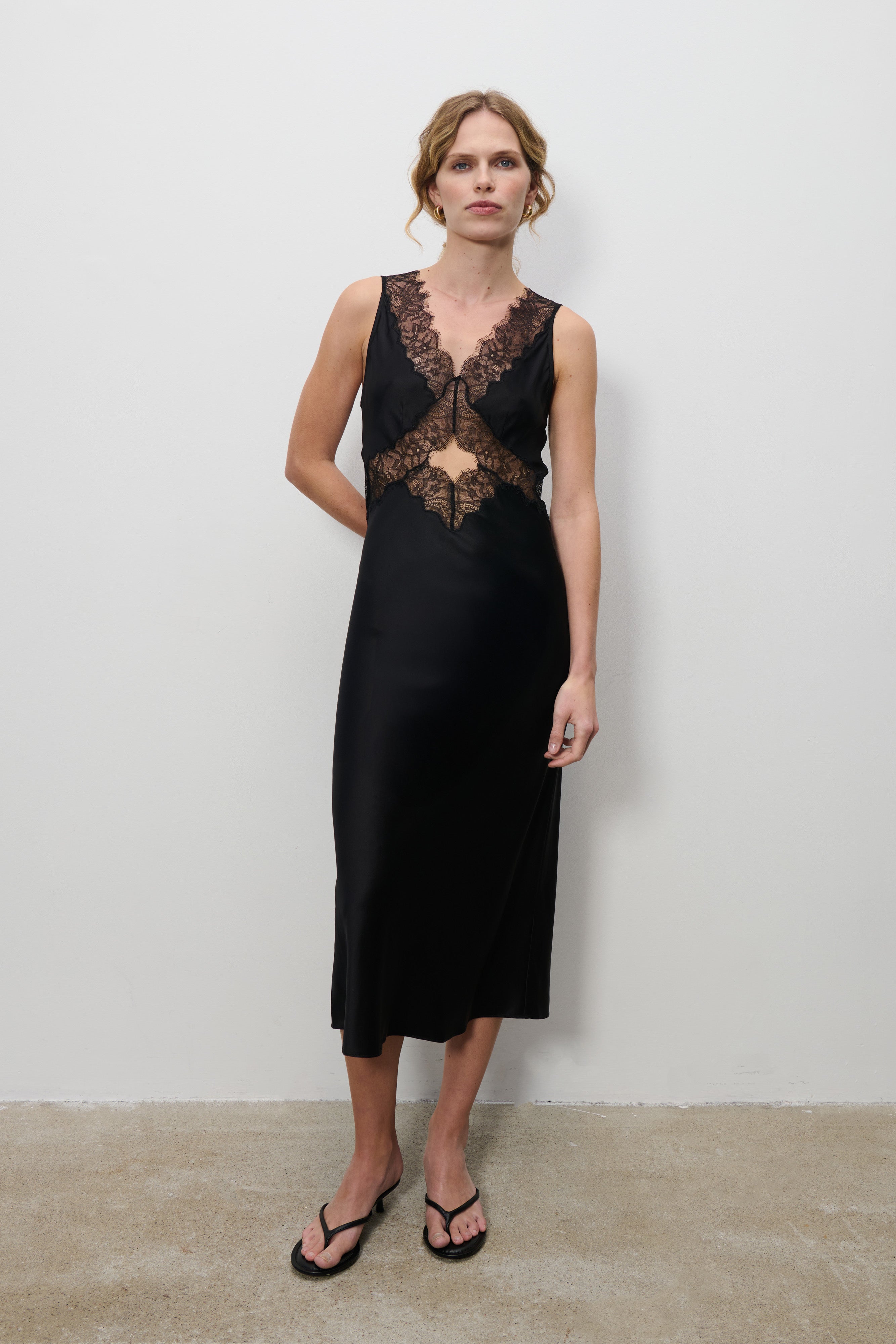 NEW COLLECTION – Jenesequa